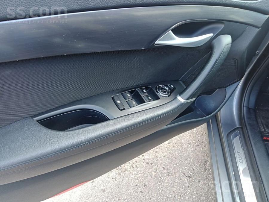Grey Hyundai i40 2017 in Riga, with an engine capacity of 1.70 L and mileage of 325 thousand km for 6250 €, photo 11 on AUTOMOTO.COM.LV