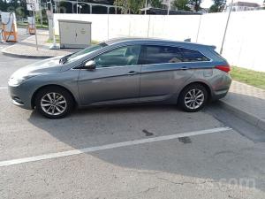 Grey Hyundai i40 2017 in Riga, with an engine capacity of 1.70 L and mileage of 325 thousand km for 6250 €, photo 12 on AUTOMOTO.COM.LV