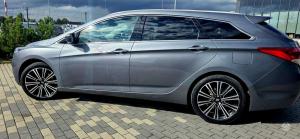 Grey Hyundai i40 2017 in Siauliai, with an engine capacity of 1.69 L and mileage of 99 thousand km for 10750 €, photo 18 on AUTOMOTO.COM.LV