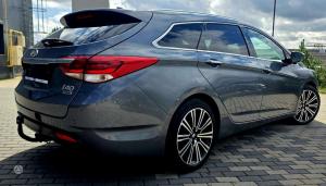 Grey Hyundai i40 2017 in Siauliai, with an engine capacity of 1.69 L and mileage of 99 thousand km for 10750 €, photo 19 on AUTOMOTO.COM.LV
