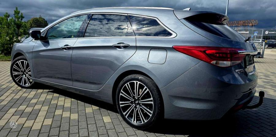 Pelēks Hyundai i40 2017 Šauļi, ar dzinēja tilpumu 1.69 L un nobraukumu 99 tūkst. km par 9990 €, foto 15 vietnē AUTOMOTO.COM.LV