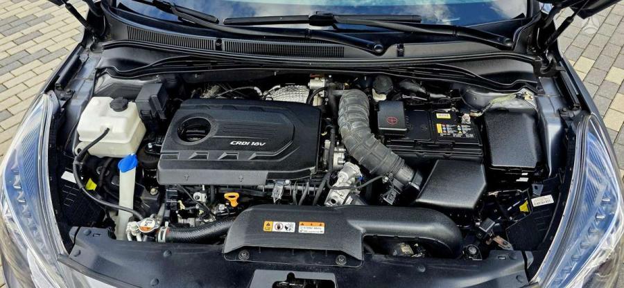 Pelēks Hyundai i40 2017 Šauļi, ar dzinēja tilpumu 1.69 L un nobraukumu 99 tūkst. km par 9990 €, foto 39 vietnē AUTOMOTO.COM.LV