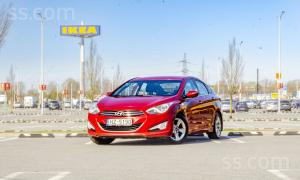 Красный Хендай и40 2012 в Рига, объемом двигателя 1.70 л и пробегом 243 тыс. км за 3990 €, фото  на AUTOMOTO.COM.LV