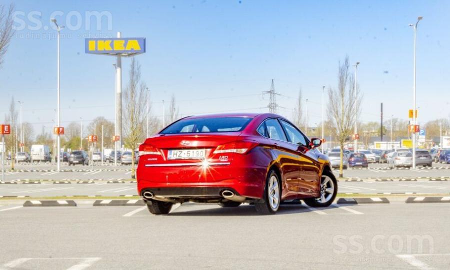 Красный Хендай и40 2012 в Рига, объемом двигателя 1.70 л и пробегом 243 тыс. км за 3990 €, фото 6 на AUTOMOTO.COM.LV