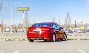 Красный Хендай и40 2012 в Рига, объемом двигателя 1.70 л и пробегом 243 тыс. км за 3990 €, фото 6 на AUTOMOTO.COM.LV