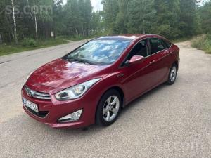 Красный Хендай и40 2014 в Даугавпилс, объемом двигателя 1.70 л и пробегом 0 тыс. км за 3400 €, фото  на AUTOMOTO.COM.LV