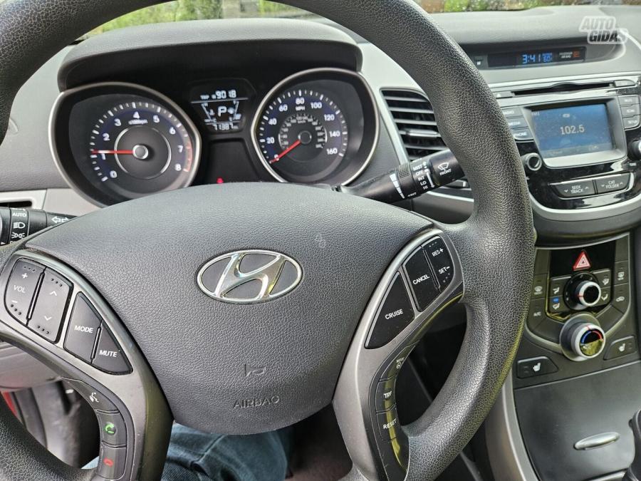 Hyundai i40 2014 Šauļi, ar dzinēja tilpumu 1.80 L un nobraukumu 114 tūkst. km par 4500 €, foto 8 vietnē AUTOMOTO.COM.LV