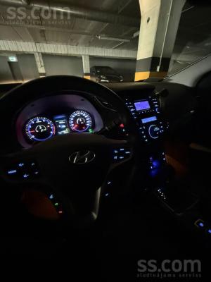 Hyundai i40 2015 in Riga, with an engine capacity of 2.00 L and mileage of 10 thousand km for 8200 €, photo 6 on AUTOMOTO.COM.LV