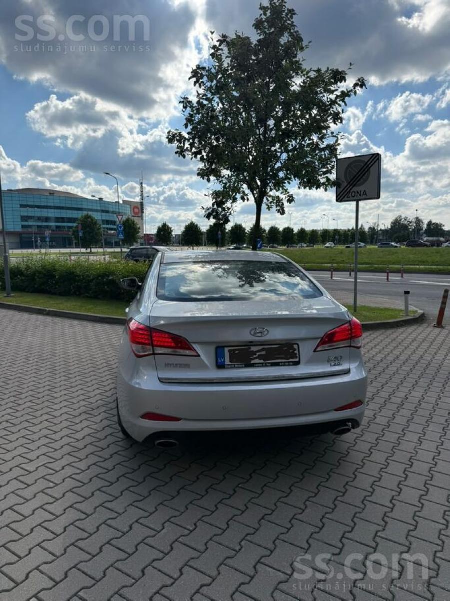 Hyundai i40 2015 in Riga, with an engine capacity of 2.00 L and mileage of 10 thousand km for 8200 €, photo 7 on AUTOMOTO.COM.LV