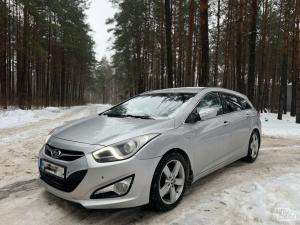 Hyundai i40 2011 in Vilnius, with an engine capacity of 1.70 L and mileage of 350 thousand km for 3150 €, photo  on AUTOMOTO.COM.LV