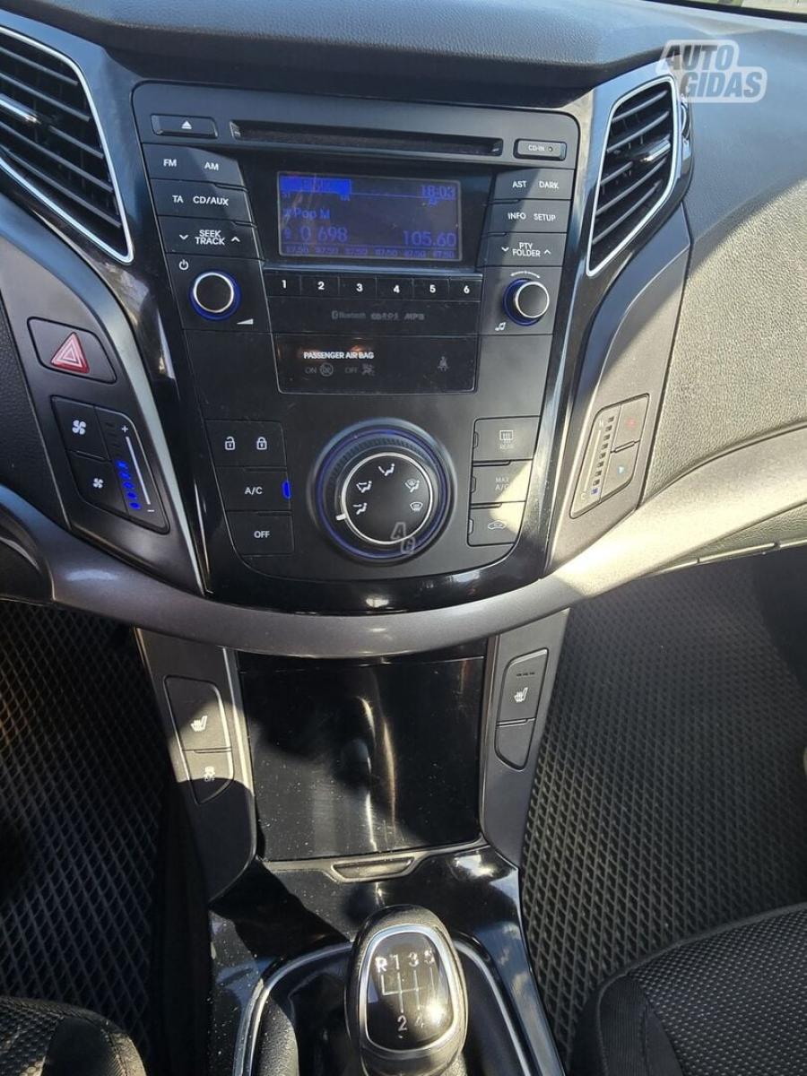 Hyundai i40 2011 Mažeikiai, ar dzinēja tilpumu 1.70 L un nobraukumu 328 tūkst. km par 3800 €, foto 7 vietnē AUTOMOTO.COM.LV