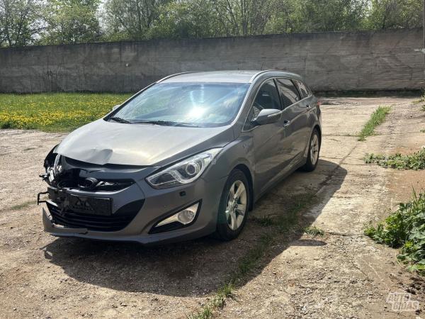 Хендай и40 2012 в Каунас, объемом двигателя 1.70 л и пробегом 225 тыс. км за 1899 €, фото 1 на AUTOMOTO.COM.LV