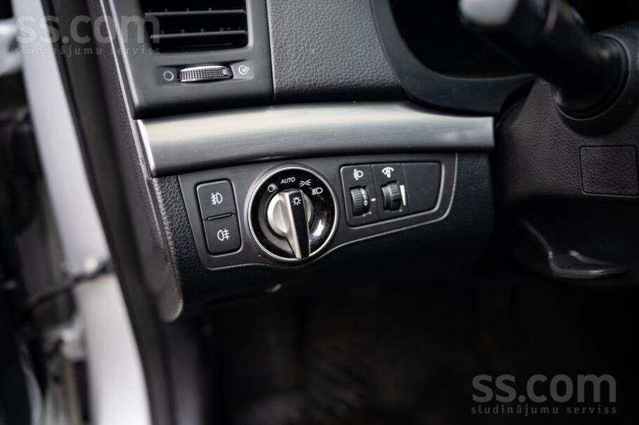 Hyundai i40 2012 Rīga, ar dzinēja tilpumu 1.70 L un nobraukumu 257 tūkst. km par 3800 €, foto 14 vietnē AUTOMOTO.COM.LV