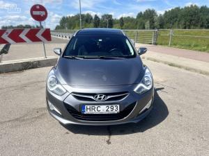 Хендай и40 2012 в Вильнюс, объемом двигателя 1.70 л и пробегом 309 тыс. км за 3750 €, фото 3 на AUTOMOTO.COM.LV