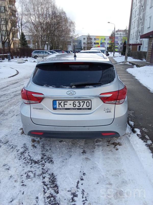 Hyundai i40 2013 Rīga, ar dzinēja tilpumu 2.00 L un nobraukumu 190 tūkst. km par 4750 €, foto 3 vietnē AUTOMOTO.COM.LV
