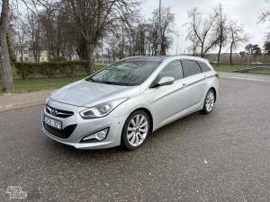 Hyundai i40 2013 in Vilnius, with an engine capacity of 1.70 L and mileage of 193 thousand km for 4450 €, photo  on AUTOMOTO.COM.LV