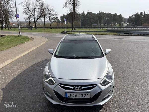Hyundai i40 2013 Viļņa, ar dzinēja tilpumu 1.70 L un nobraukumu 193 tūkst. km par 4450 €, foto 2 vietnē AUTOMOTO.COM.LV