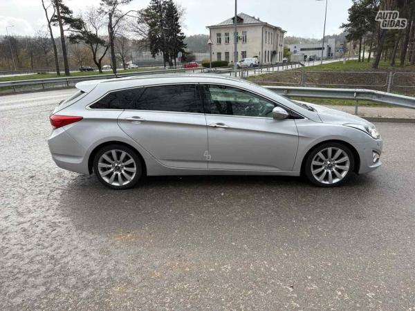 Hyundai i40 2013 Viļņa, ar dzinēja tilpumu 1.70 L un nobraukumu 193 tūkst. km par 4450 €, foto 4 vietnē AUTOMOTO.COM.LV