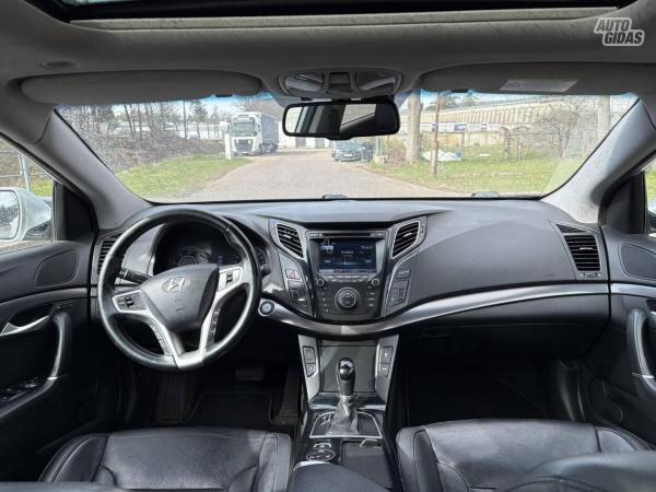 Hyundai i40 2013 Viļņa, ar dzinēja tilpumu 1.70 L un nobraukumu 193 tūkst. km par 4450 €, foto 9 vietnē AUTOMOTO.COM.LV