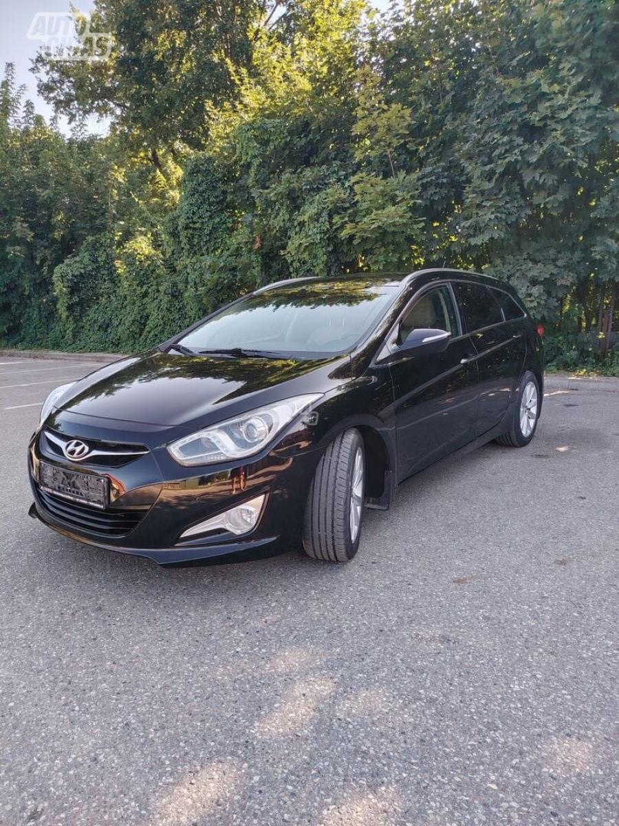 Hyundai i40 2013 Ukmergė, ar dzinēja tilpumu 1.70 L un nobraukumu 290 tūkst. km par 4000 €, foto 4 vietnē AUTOMOTO.COM.LV