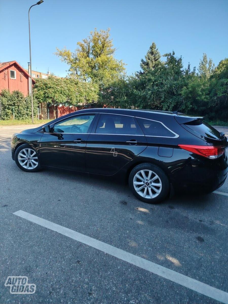 Hyundai i40 2013 Ukmergė, ar dzinēja tilpumu 1.70 L un nobraukumu 290 tūkst. km par 4000 €, foto 8 vietnē AUTOMOTO.COM.LV