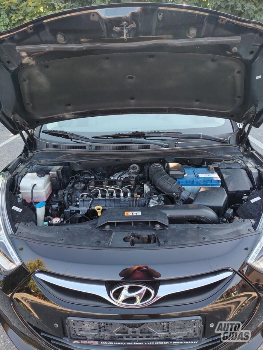 Hyundai i40 2013 Ukmergė, ar dzinēja tilpumu 1.70 L un nobraukumu 290 tūkst. km par 4000 €, foto 19 vietnē AUTOMOTO.COM.LV