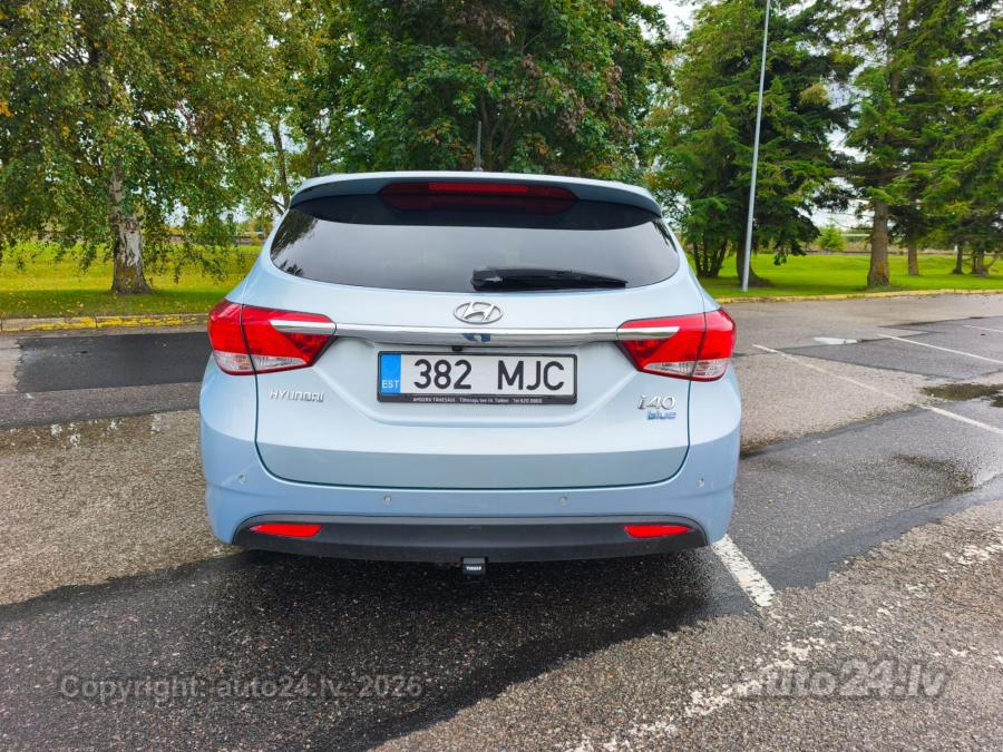 Hyundai i40 2013 in Tallinn, with an engine capacity of 1.70 L and mileage of 105 thousand km for 5749 €, photo 8 on AUTOMOTO.COM.LV