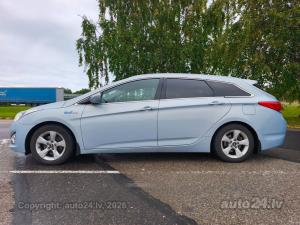 Hyundai i40 2013 in Tallinn, with an engine capacity of 1.70 L and mileage of 105 thousand km for 5749 €, photo 9 on AUTOMOTO.COM.LV