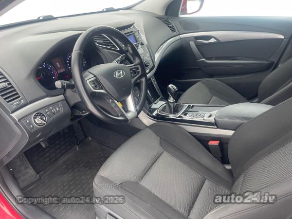 Hyundai i40 2014 Tallina, ar dzinēja tilpumu 1.60 L un nobraukumu 149 tūkst. km par 6490 €, foto 9 vietnē AUTOMOTO.COM.LV