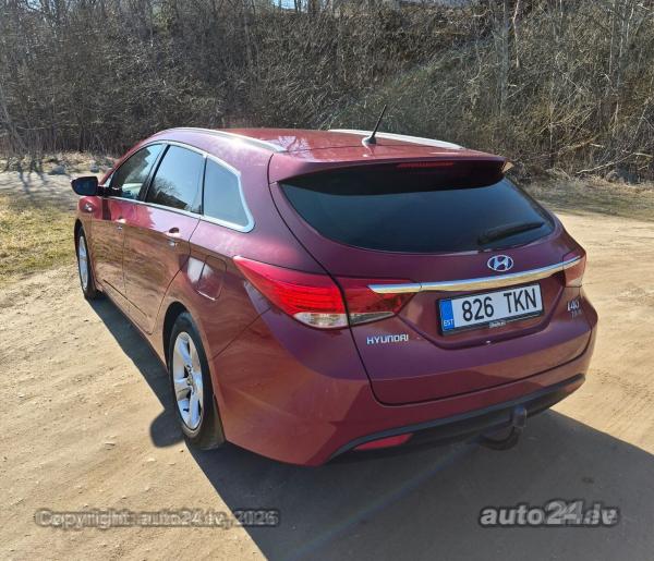 Hyundai i40 2014 in Tallinn, with an engine capacity of 1.60 L and mileage of 149 thousand km for 6490 €, photo 5 on AUTOMOTO.COM.LV