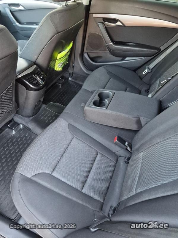 Hyundai i40 2014 in Tallinn, with an engine capacity of 1.60 L and mileage of 149 thousand km for 6490 €, photo 10 on AUTOMOTO.COM.LV