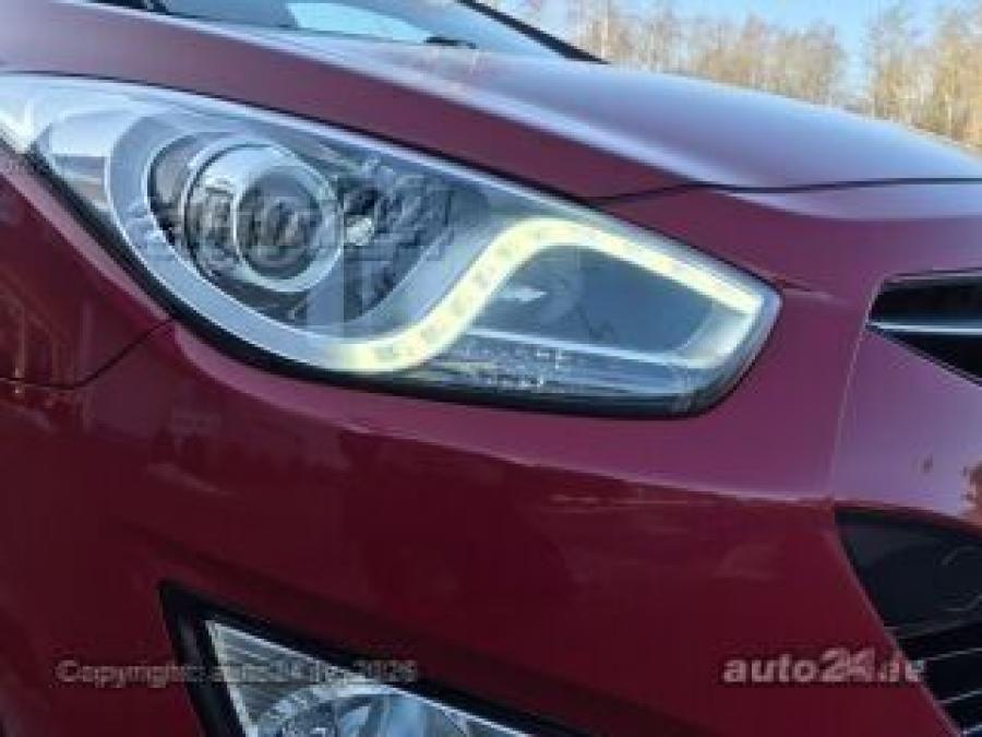Hyundai i40 2014 Tallina, ar dzinēja tilpumu 1.60 L un nobraukumu 149 tūkst. km par 6490 €, foto 16 vietnē AUTOMOTO.COM.LV