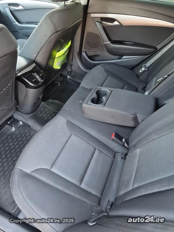 Hyundai i40 2014 in Tallinn, with an engine capacity of 1.60 L and mileage of 149 thousand km for 6490 €, photo 10 on AUTOMOTO.COM.LV