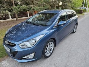 Hyundai i40 2015 Mažeikiai, ar dzinēja tilpumu 1.70 L un nobraukumu 278 tūkst. km par 4700 €, foto  vietnē AUTOMOTO.COM.LV