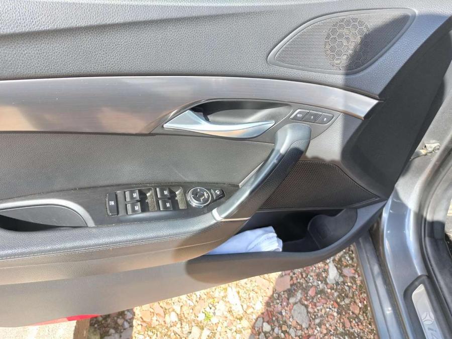 Hyundai i40 2015 Panevēža, ar dzinēja tilpumu 1.69 L un nobraukumu 262 tūkst. km par 3000 €, foto 21 vietnē AUTOMOTO.COM.LV