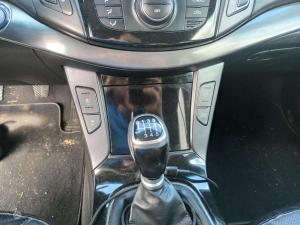 Hyundai i40 2015 Panevēža, ar dzinēja tilpumu 1.69 L un nobraukumu 262 tūkst. km par 3000 €, foto 24 vietnē AUTOMOTO.COM.LV