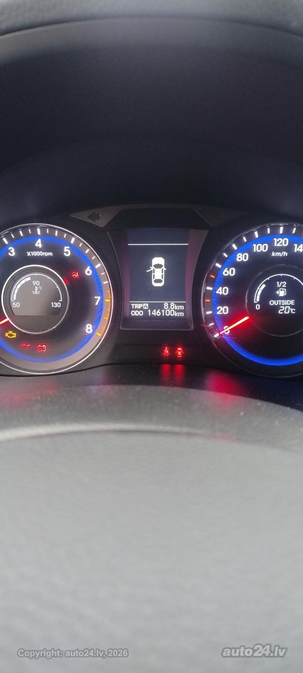 Hyundai i40 2015 in Tallinn, with an engine capacity of 1.60 L and mileage of 146 thousand km for 7450 €, photo 5 on AUTOMOTO.COM.LV