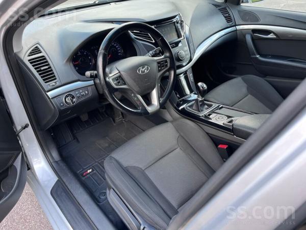 Hyundai i40 2016 Jūrmala, ar dzinēja tilpumu 1.60 L un nobraukumu 0 tūkst. km par 5950 €, foto 10 vietnē AUTOMOTO.COM.LV