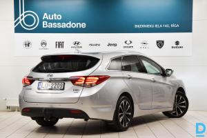Hyundai i40 2018 in Riga, with an engine capacity of 1.70 L and mileage of 165 thousand km for 9490 €, photo 3 on AUTOMOTO.COM.LV