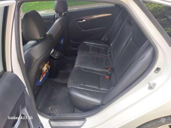 Balts Hyundai i40 2013 Tauragė, ar dzinēja tilpumu 1.69 L un nobraukumu 120 tūkst. km par 3499 €, foto 10 vietnē AUTOMOTO.COM.LV