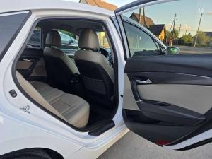 White Hyundai i40 2016 in Radviliskis, with an engine capacity of 1.69 L and mileage of 267 thousand km for 6450 €, photo 27 on AUTOMOTO.COM.LV
