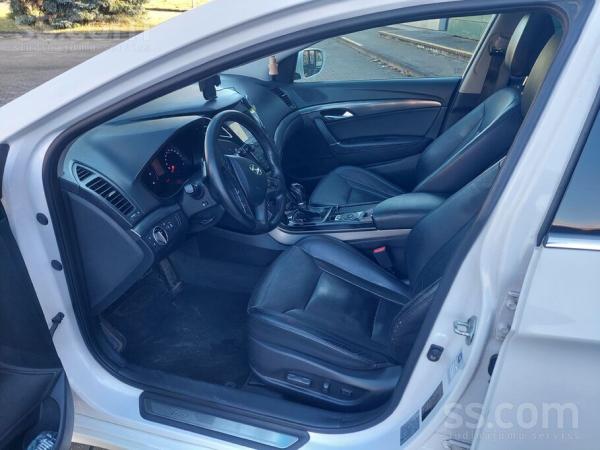 Balts Hyundai i40 2017 Tukums, ar dzinēja tilpumu 1.70 L un nobraukumu 248 tūkst. km par 7200 €, foto 6 vietnē AUTOMOTO.COM.LV