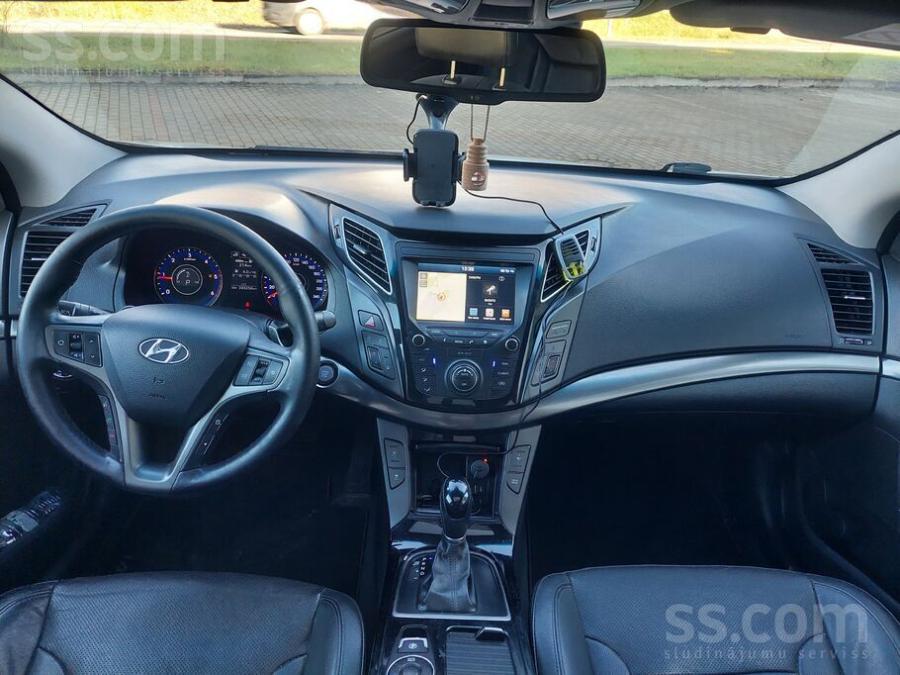 Balts Hyundai i40 2017 Tukums, ar dzinēja tilpumu 1.70 L un nobraukumu 248 tūkst. km par 7200 €, foto 9 vietnē AUTOMOTO.COM.LV