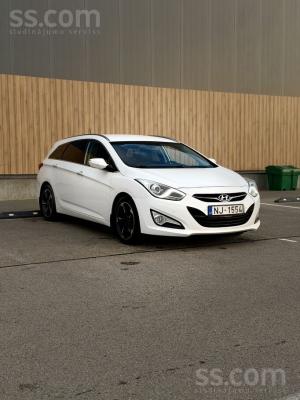 Balts Hyundai i40 2011 Rīga, ar dzinēja tilpumu 1.70 L un nobraukumu 266 tūkst. km par 4790 €, foto 5 vietnē AUTOMOTO.COM.LV