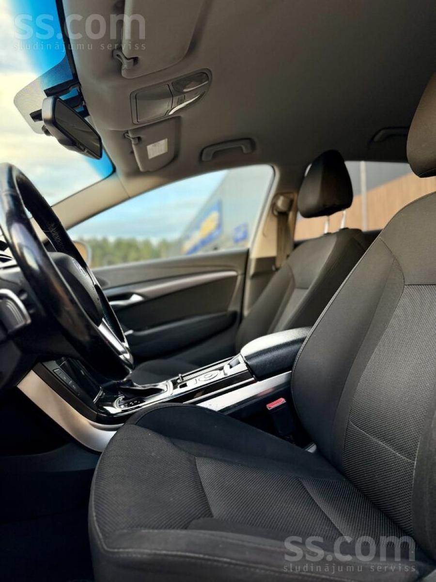 Balts Hyundai i40 2011 Rīga, ar dzinēja tilpumu 1.70 L un nobraukumu 266 tūkst. km par 4790 €, foto 8 vietnē AUTOMOTO.COM.LV