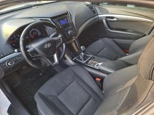 Balts Hyundai i40 2012 Šilutė, ar dzinēja tilpumu 1.70 L un nobraukumu 259 tūkst. km par 3450 €, foto 9 vietnē AUTOMOTO.COM.LV