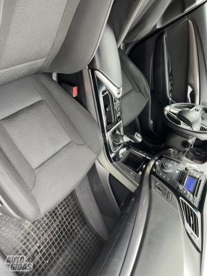 Balts Hyundai i40 2012 Šauļi, ar dzinēja tilpumu 1.70 L un nobraukumu 356 tūkst. km par 3800 €, foto 11 vietnē AUTOMOTO.COM.LV
