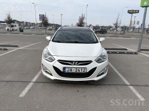 White Hyundai i40 2012 in Riga, with an engine capacity of 1.70 L and mileage of 147 thousand km for 4250 €, photo 7 on AUTOMOTO.COM.LV