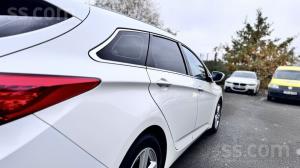 Balts Hyundai i40 2012 Rīga, ar dzinēja tilpumu 1.70 L un nobraukumu 232 tūkst. km par 2900 €, foto 11 vietnē AUTOMOTO.COM.LV