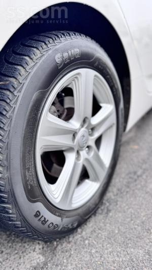 Balts Hyundai i40 2012 Rīga, ar dzinēja tilpumu 1.70 L un nobraukumu 232 tūkst. km par 2900 €, foto 17 vietnē AUTOMOTO.COM.LV